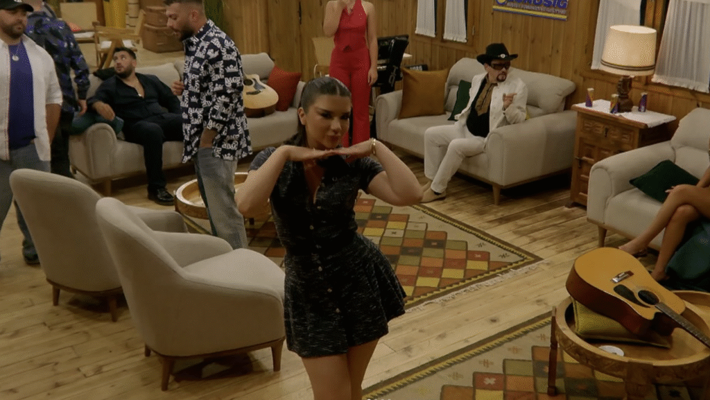 Alba Pollozhani: Të paktën t’më tradhëtojë një i pasur që më mbështet ...